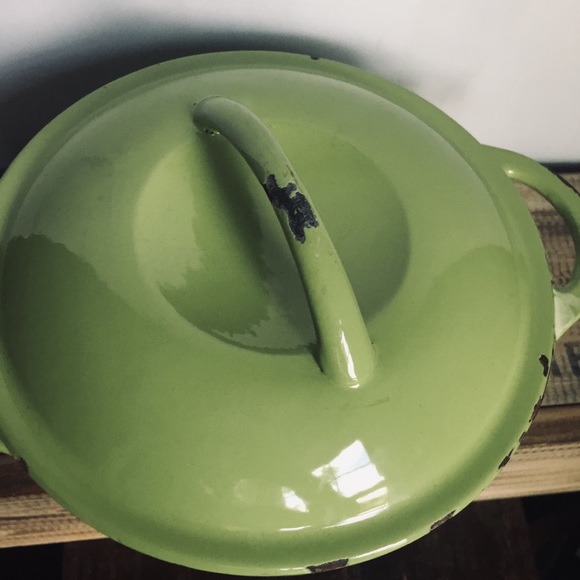 well equiped kitchen | Kitchen | Green Cast Iron Dutch Oven Cookware ...